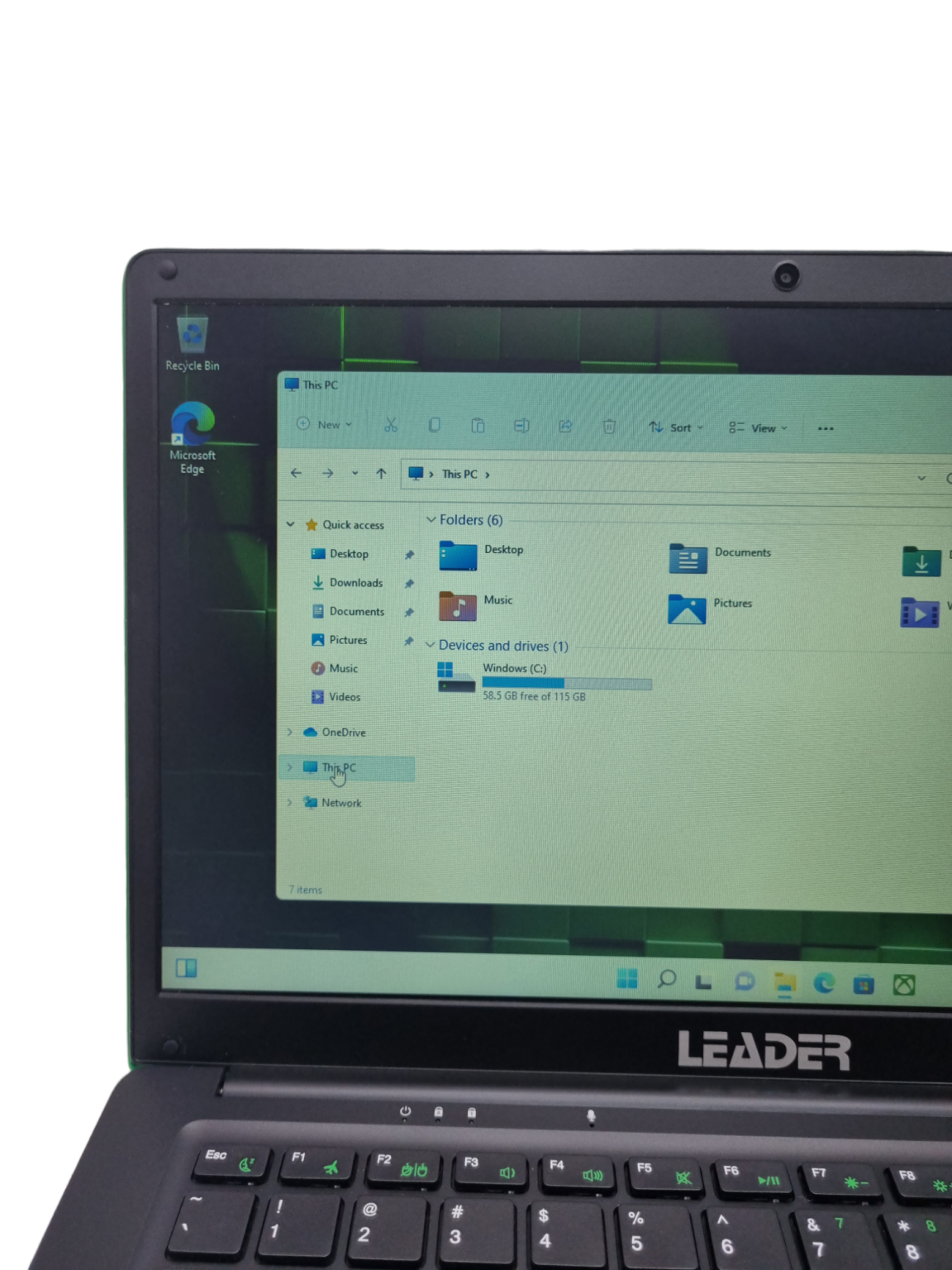 LEADER MINECRAFT COMPANION 403 14IN LAPTOP IP268782 - PennyWise