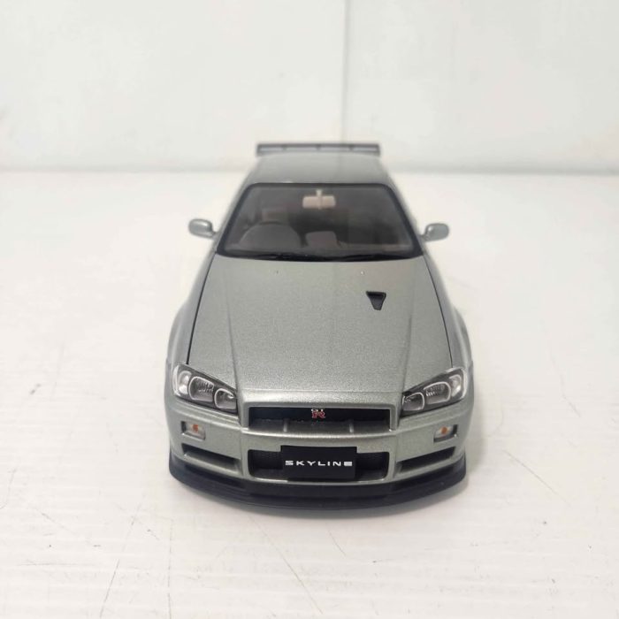 AUTOART DIE-CAST NISSAN SKYLINE R34 CAR #GN369968 - PennyWise