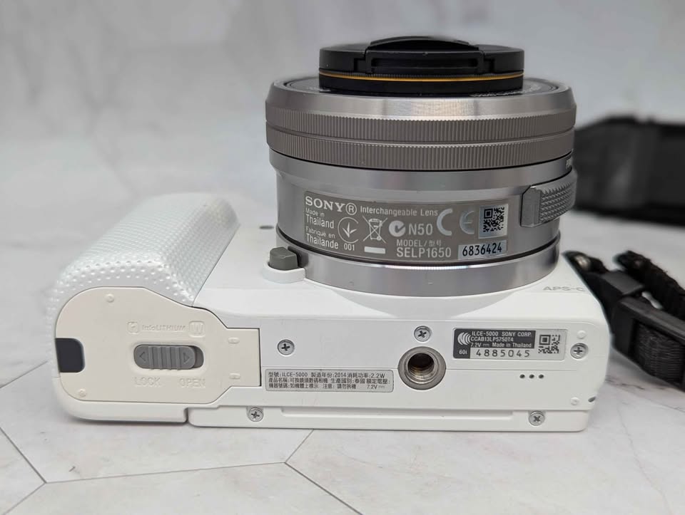 Sony Alpha 5000 Digital Camera w/ 16-50mm Lens – BP385136 - PennyWise