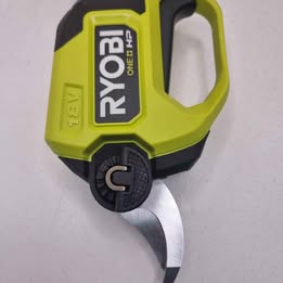 Ryobi Secateurs R18XSEC20 – IP396560 - PennyWise
