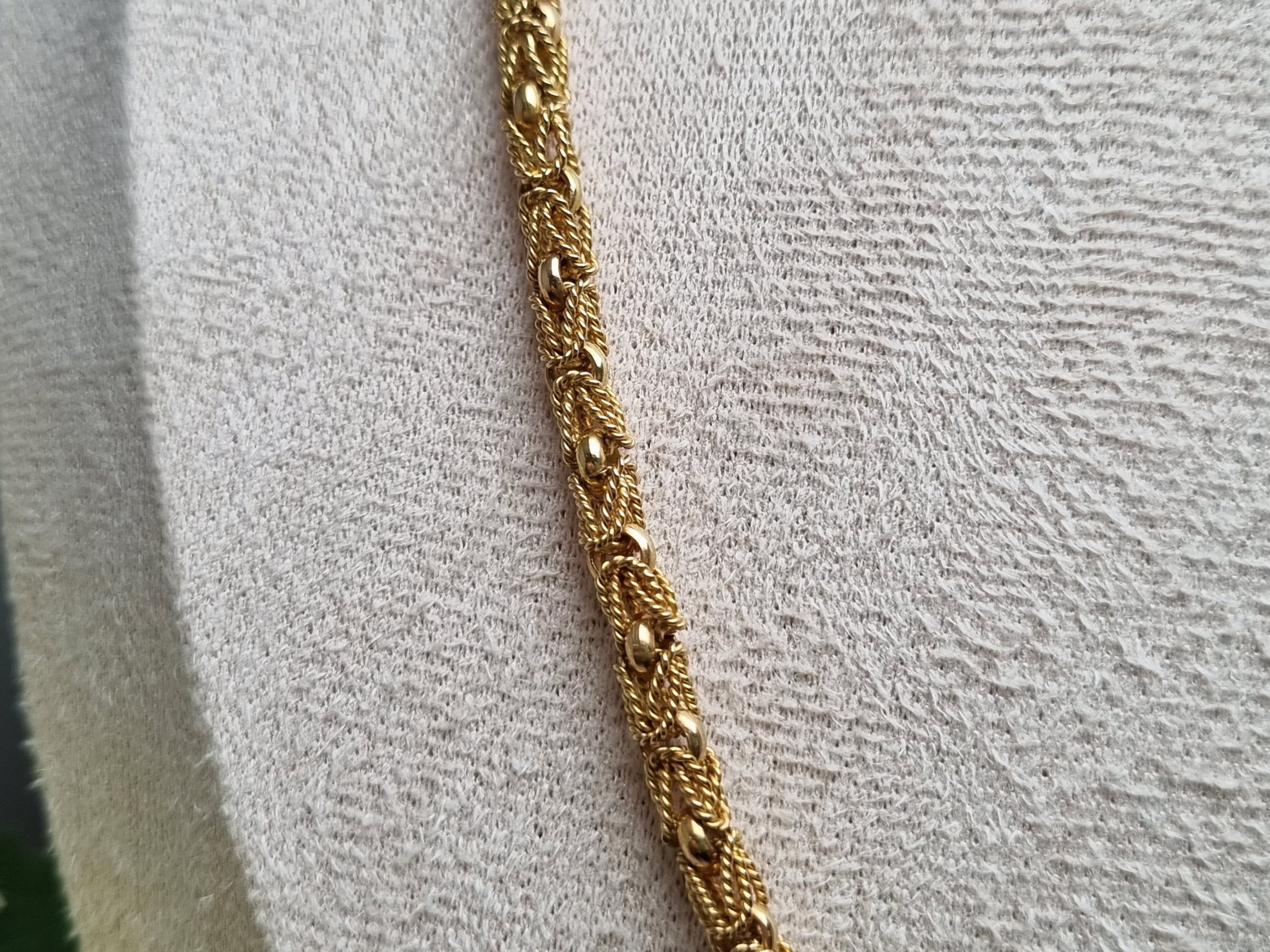 18ct Yellow Gold Rope Link Necklace TW395441 - PennyWise
